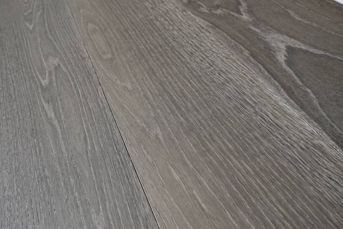 Rovere scuro ingrigito decapè