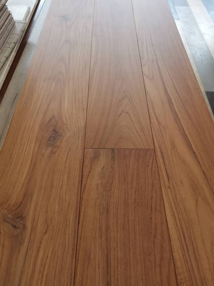Parquet teak