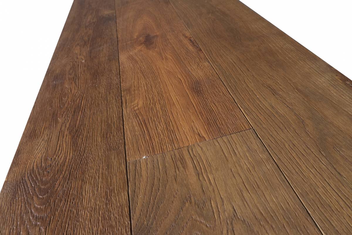 Rovere termotrattato spazzolato oliato