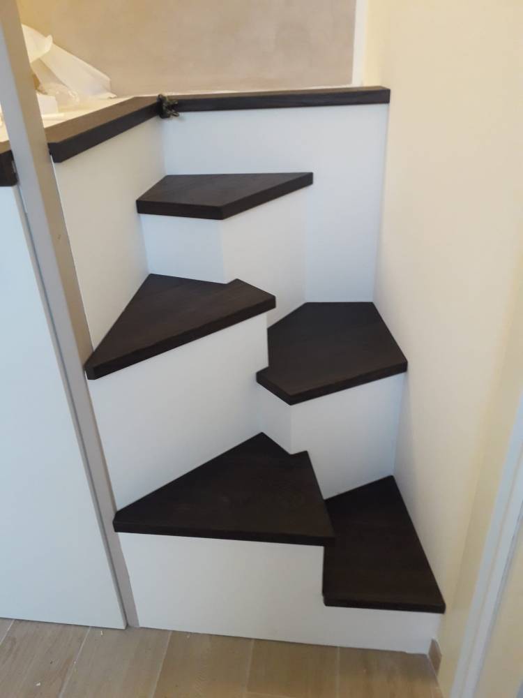 Coperture gradini scale legno parquet