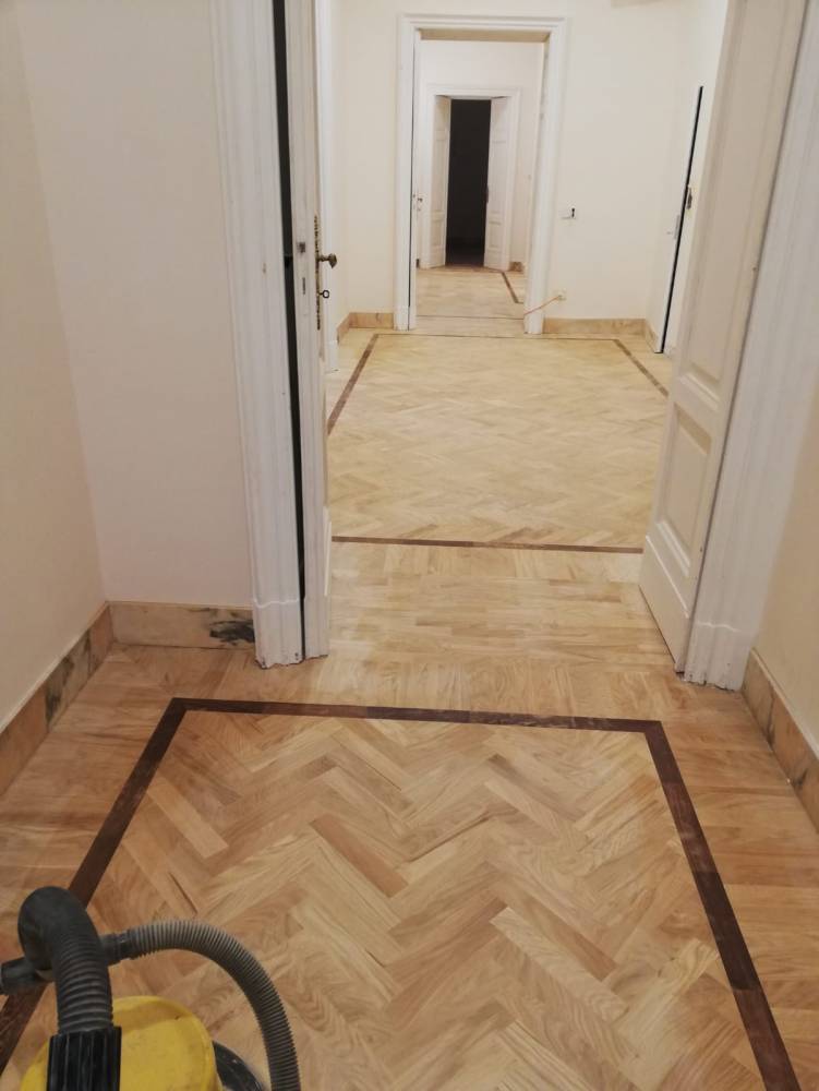 Rivenditori e posatori di pavimenti in legno parquet a Napoli e Campania